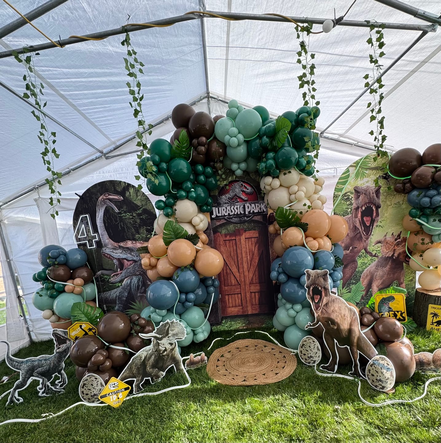 ARCH BACKDROP – WhoopeeParty